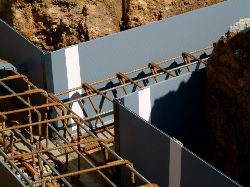Permanent Formwork for Groundbeams and Pile Caps - Sideform | Cordek